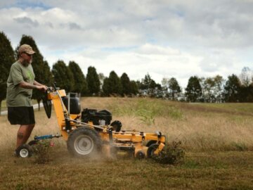 Top 14 Best Apps for Lawn Care Business Management